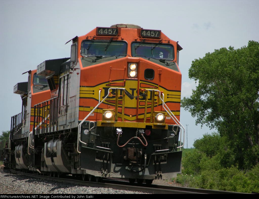 BNSF 4457